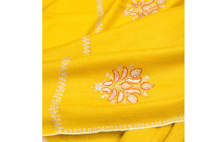 What is Pashmina Shawl? Meaning, Origin, & Special Characteristics ...